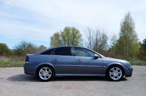 Pelēks Opel Vectra 2002 Klaipėda, ar dzinēja tilpumu 2.20 L un nobraukumu 276 tūkst. km par 1400 €, foto 3 vietnē AUTOMOTO.COM.LV