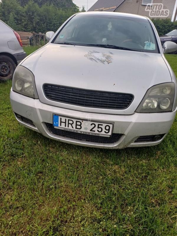 Pelēks Opel Vectra 2002 Kauņa, ar dzinēja tilpumu 2.20 L un nobraukumu 350 tūkst. km par 800 €, foto 1 vietnē AUTOMOTO.COM.LV