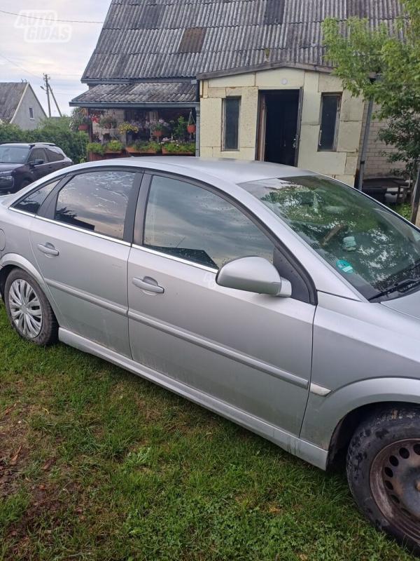 Pelēks Opel Vectra 2002 Kauņa, ar dzinēja tilpumu 2.20 L un nobraukumu 350 tūkst. km par 800 €, foto 2 vietnē AUTOMOTO.COM.LV