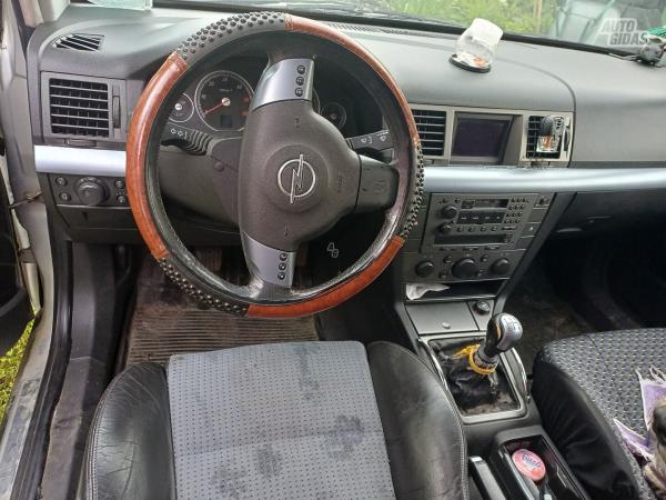 Pelēks Opel Vectra 2002 Kauņa, ar dzinēja tilpumu 2.20 L un nobraukumu 350 tūkst. km par 800 €, foto 5 vietnē AUTOMOTO.COM.LV