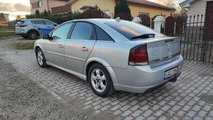 Pelēks Opel Vectra 2003 Šauļi, ar dzinēja tilpumu 2.17 L un nobraukumu 348 tūkst. km par 700 €, foto 4 vietnē AUTOMOTO.COM.LV