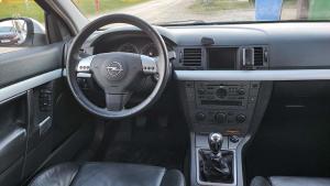 Pelēks Opel Vectra 2003 Šauļi, ar dzinēja tilpumu 2.17 L un nobraukumu 348 tūkst. km par 700 €, foto 12 vietnē AUTOMOTO.COM.LV