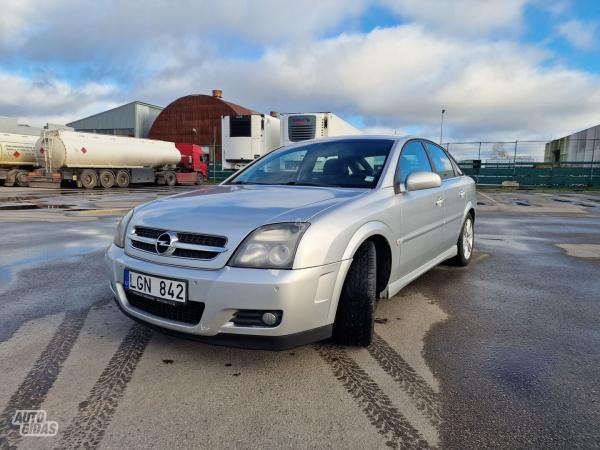 Pelēks Opel Vectra 2003 Klaipėda, ar dzinēja tilpumu 2.20 L un nobraukumu 256 tūkst. km par 1750 €, foto 1 vietnē AUTOMOTO.COM.LV