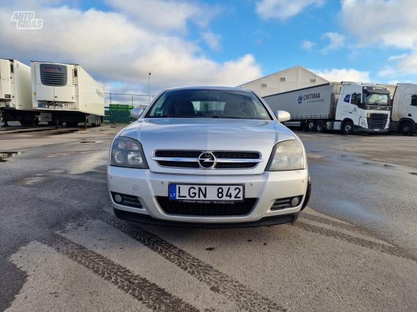 Pelēks Opel Vectra 2003 Klaipėda, ar dzinēja tilpumu 2.20 L un nobraukumu 256 tūkst. km par 1750 €, foto 2 vietnē AUTOMOTO.COM.LV