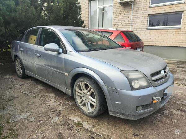 Pelēks Opel Vectra 2003 Kauņa, ar dzinēja tilpumu 2.17 L un nobraukumu 405 tūkst. km par 750 €, foto 2 vietnē AUTOMOTO.COM.LV