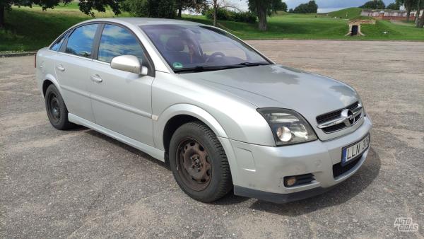 Pelēks Opel Vectra 2003 Kauņa, ar dzinēja tilpumu 2.20 L un nobraukumu 279 tūkst. km par 600 €, foto 2 vietnē AUTOMOTO.COM.LV
