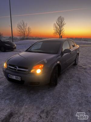 Pelēks Opel Vectra 2004 Viļņa, ar dzinēja tilpumu 2.20 L un nobraukumu 320 tūkst. km par 750 €, foto 3 vietnē AUTOMOTO.COM.LV