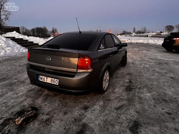Pelēks Opel Vectra 2004 Viļņa, ar dzinēja tilpumu 2.20 L un nobraukumu 320 tūkst. km par 750 €, foto 7 vietnē AUTOMOTO.COM.LV