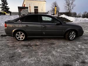 Pelēks Opel Vectra 2004 Viļņa, ar dzinēja tilpumu 2.20 L un nobraukumu 320 tūkst. km par 750 €, foto 8 vietnē AUTOMOTO.COM.LV