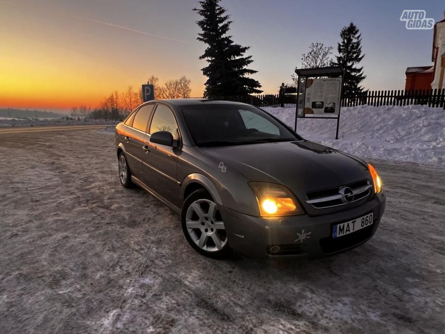 Pelēks Opel Vectra 2004 Viļņa, ar dzinēja tilpumu 2.20 L un nobraukumu 320 tūkst. km par 750 €, foto 9 vietnē AUTOMOTO.COM.LV