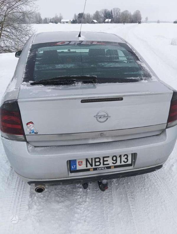 Pelēks Opel Vectra 2004 Kelmė, ar dzinēja tilpumu 1.91 L un nobraukumu 311 tūkst. km par 850 €, foto 8 vietnē AUTOMOTO.COM.LV