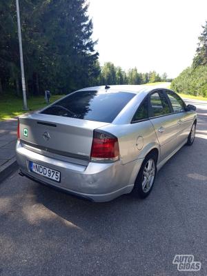 Серый Опель Вектра 2004 в Тельшяй, объемом двигателя 1.90 л и пробегом 340 тыс. км за 800 €, фото 6 на AUTOMOTO.COM.LV