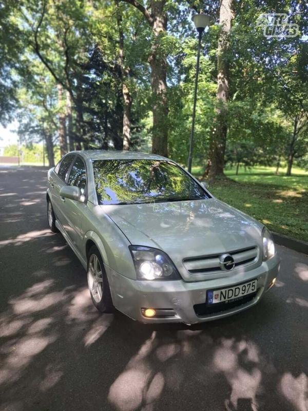 Pelēks Opel Vectra 2004 Telšiai, ar dzinēja tilpumu 1.90 L un nobraukumu 340 tūkst. km par 800 €, foto 5 vietnē AUTOMOTO.COM.LV