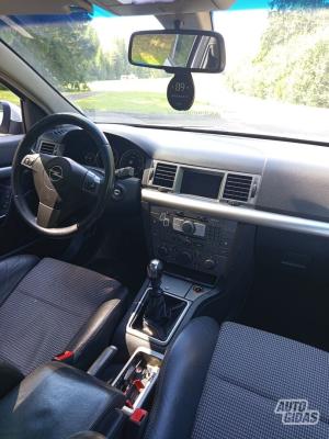 Pelēks Opel Vectra 2004 Telšiai, ar dzinēja tilpumu 1.90 L un nobraukumu 340 tūkst. km par 800 €, foto 7 vietnē AUTOMOTO.COM.LV
