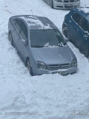 Pelēks Opel Vectra 2004 Tallina, ar dzinēja tilpumu 2.20 L un nobraukumu 0 tūkst. km par 1100 €, foto  vietnē AUTOMOTO.COM.LV