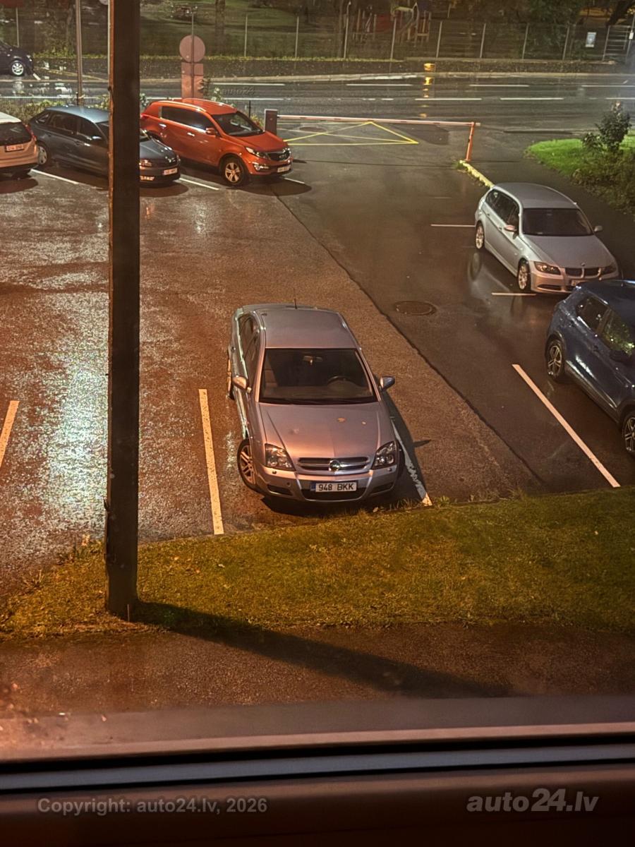 Pelēks Opel Vectra 2004 Tallina, ar dzinēja tilpumu 2.20 L un nobraukumu 0 tūkst. km par 1100 €, foto 7 vietnē AUTOMOTO.COM.LV