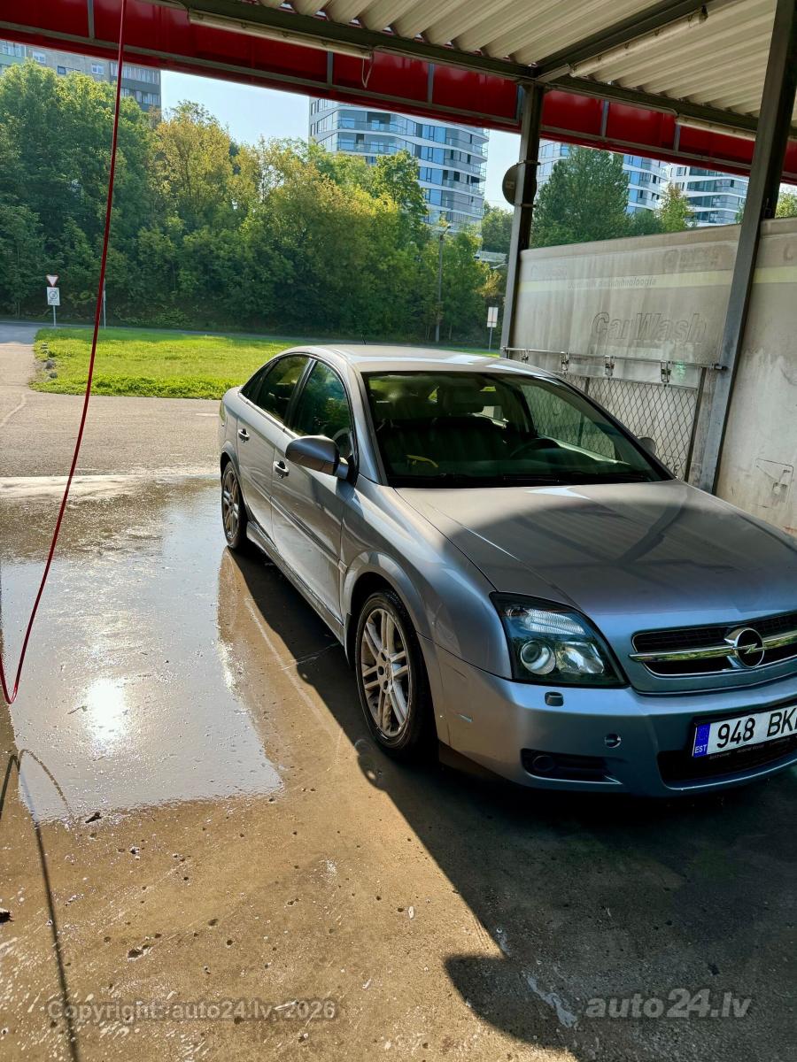 Pelēks Opel Vectra 2004 Tallina, ar dzinēja tilpumu 2.20 L un nobraukumu 0 tūkst. km par 1100 €, foto 11 vietnē AUTOMOTO.COM.LV