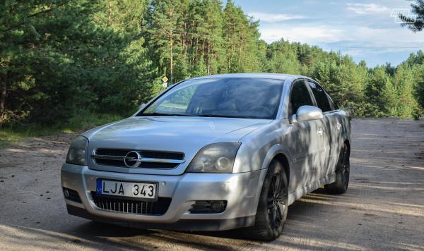 Pelēks Opel Vectra 2004 Viļņa, ar dzinēja tilpumu 2.20 L un nobraukumu 217 tūkst. km par 1300 €, foto 8 vietnē AUTOMOTO.COM.LV
