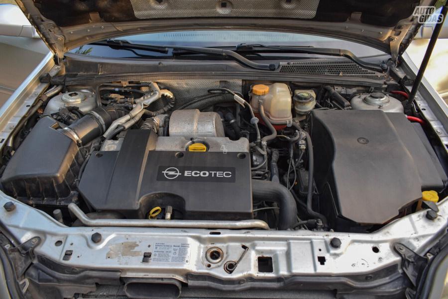 Pelēks Opel Vectra 2004 Viļņa, ar dzinēja tilpumu 2.20 L un nobraukumu 217 tūkst. km par 1300 €, foto 29 vietnē AUTOMOTO.COM.LV