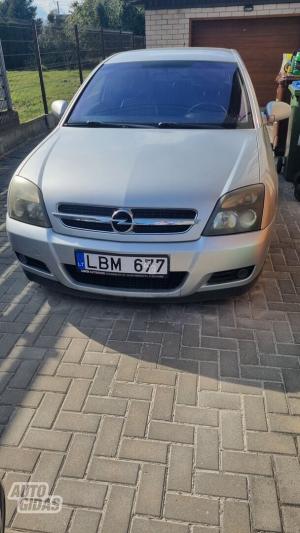 Pelēks Opel Vectra 2004 Kauņa, ar dzinēja tilpumu 1.90 L un nobraukumu 318 tūkst. km par 1000 €, foto 3 vietnē AUTOMOTO.COM.LV
