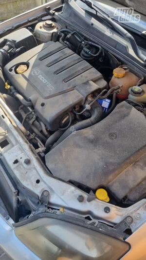Pelēks Opel Vectra 2004 Kauņa, ar dzinēja tilpumu 1.90 L un nobraukumu 318 tūkst. km par 1000 €, foto 5 vietnē AUTOMOTO.COM.LV
