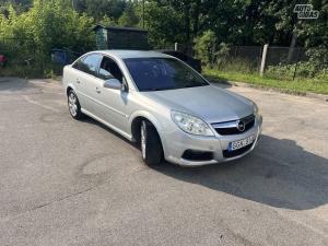 Grey Opel Vectra 2005 in Siauliai, with an engine capacity of 1.90 L and mileage of 0 thousand km for 1149 €, photo 5 on AUTOMOTO.COM.LV