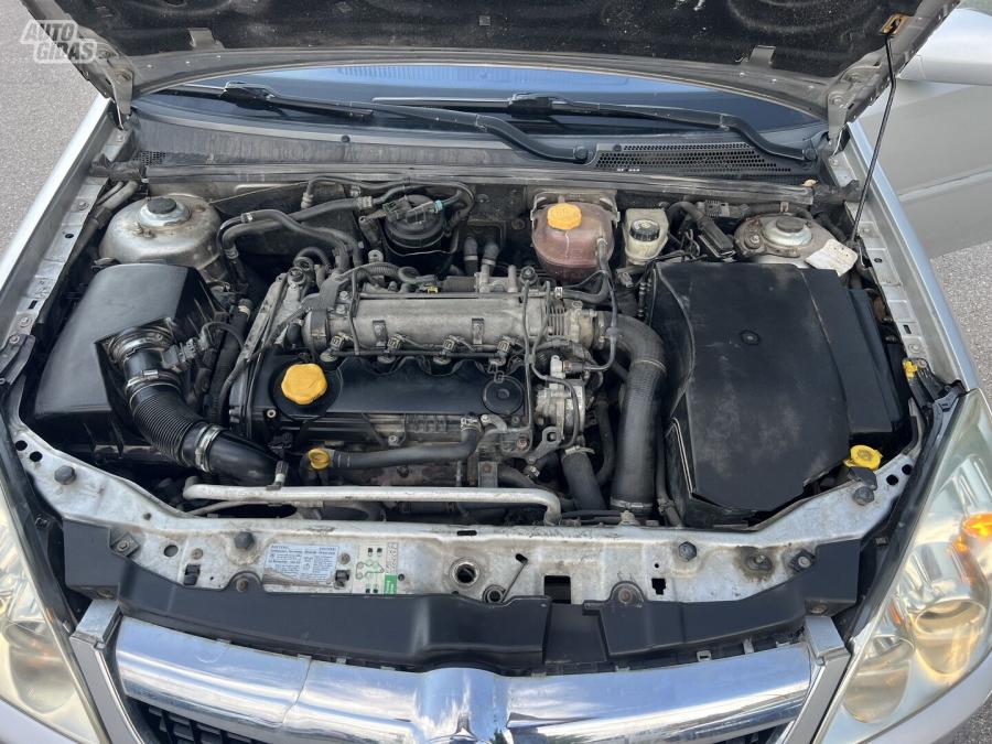 Grey Opel Vectra 2005 in Siauliai, with an engine capacity of 1.90 L and mileage of 0 thousand km for 1149 €, photo 29 on AUTOMOTO.COM.LV