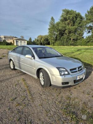 Pelēks Opel Vectra 2005 Šauļi, ar dzinēja tilpumu 2.20 L un nobraukumu 205 tūkst. km par 2100 €, foto 4 vietnē AUTOMOTO.COM.LV