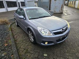 Pelēks Opel Vectra 2006 Marijampole, ar dzinēja tilpumu 2.20 L un nobraukumu 250 tūkst. km par 2200 €, foto 3 vietnē AUTOMOTO.COM.LV