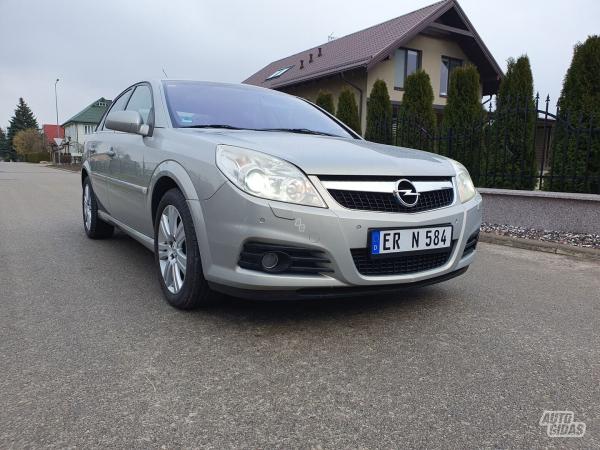 Pelēks Opel Vectra 2006 Kauņa, ar dzinēja tilpumu 2.20 L un nobraukumu 298 tūkst. km par 1950 €, foto 5 vietnē AUTOMOTO.COM.LV