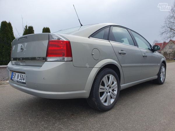 Pelēks Opel Vectra 2006 Kauņa, ar dzinēja tilpumu 2.20 L un nobraukumu 298 tūkst. km par 1950 €, foto 8 vietnē AUTOMOTO.COM.LV