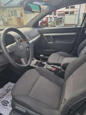 Pelēks Opel Vectra 2007 Viļņa, ar dzinēja tilpumu 1.91 L un nobraukumu 310 tūkst. km par 1300 €, foto 4 vietnē AUTOMOTO.COM.LV