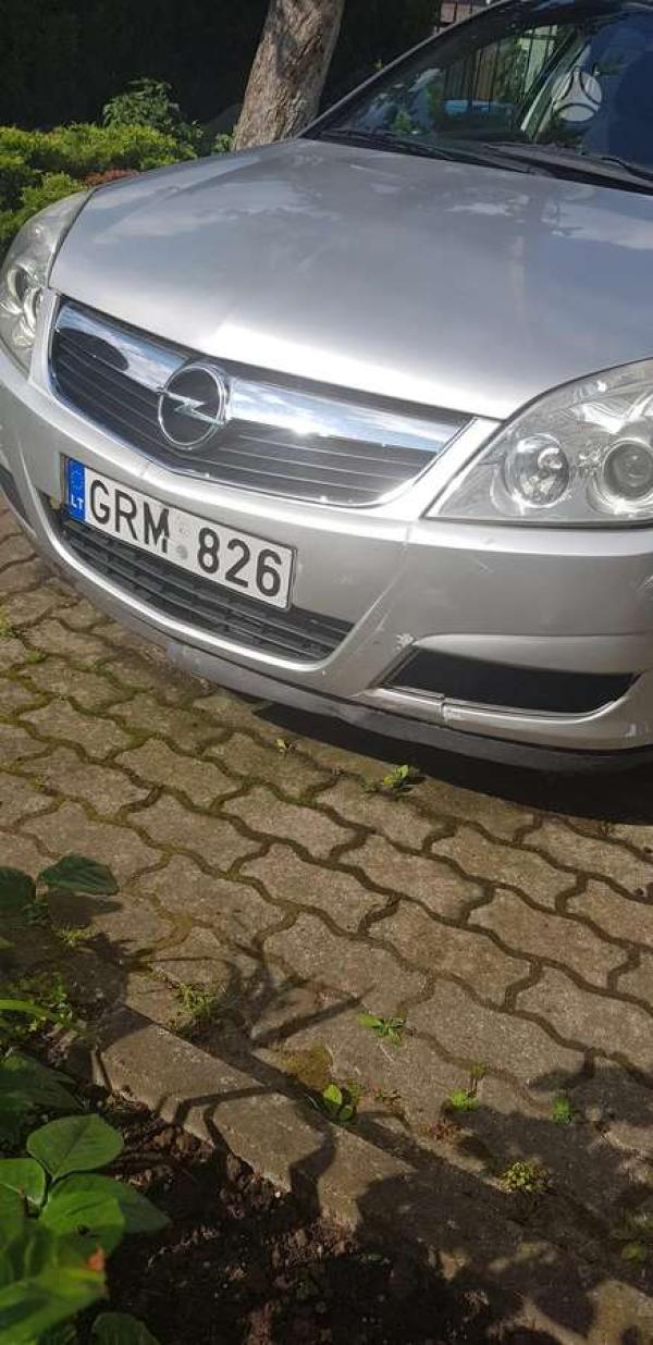 Pelēks Opel Vectra 2008 Kauņa, ar dzinēja tilpumu 1.91 L un nobraukumu 243 tūkst. km par 1100 €, foto 5 vietnē AUTOMOTO.COM.LV