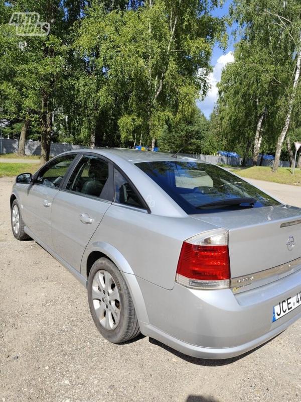Серый Опель Вектра 2008 в Ионава, объемом двигателя 1.90 л и пробегом 288 тыс. км за 2000 €, фото 2 на AUTOMOTO.COM.LV