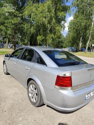 Серый Опель Вектра 2008 в Ионава, объемом двигателя 1.90 л и пробегом 288 тыс. км за 2000 €, фото 3 на AUTOMOTO.COM.LV