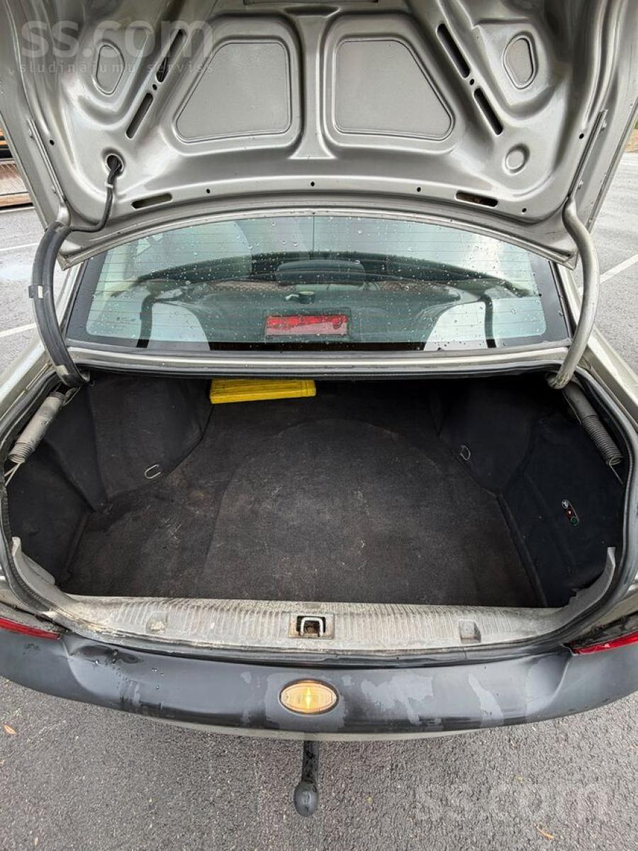 Pelēks Opel Vectra 1996 Madona, ar dzinēja tilpumu 1.60 L un nobraukumu 247 tūkst. km par 950 €, foto 8 vietnē AUTOMOTO.COM.LV
