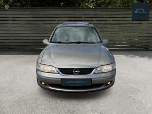 Pelēks Opel Vectra 1999 Kauņa, ar dzinēja tilpumu 2.50 L un nobraukumu 299 tūkst. km par 2250 €, foto 7 vietnē AUTOMOTO.COM.LV