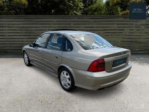 Pelēks Opel Vectra 1999 Kauņa, ar dzinēja tilpumu 2.50 L un nobraukumu 299 tūkst. km par 2250 €, foto 11 vietnē AUTOMOTO.COM.LV