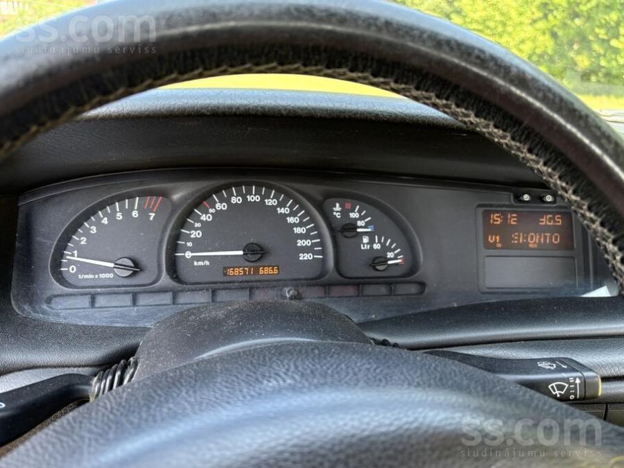 Серый Опель Вектра 2001 в Цесис, объемом двигателя 1.80 л и пробегом 169 тыс. км за 650 €, фото 10 на AUTOMOTO.COM.LV