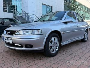 Grey Opel Vectra 2001 in Riga, with an engine capacity of 2.00 L and mileage of 0 thousand km for 2500 €, photo 3 on AUTOMOTO.COM.LV