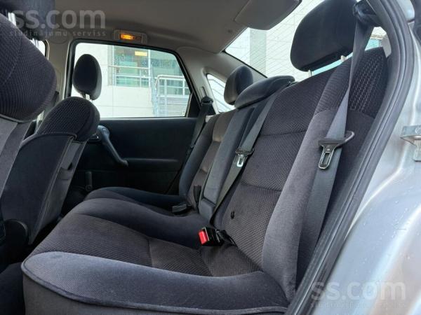 Grey Opel Vectra 2001 in Riga, with an engine capacity of 2.00 L and mileage of 0 thousand km for 2500 €, photo 9 on AUTOMOTO.COM.LV