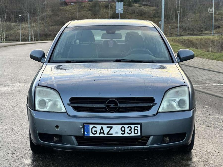 Pelēks Opel Vectra 2002 Viļņa, ar dzinēja tilpumu 2.17 L un nobraukumu 300 tūkst. km par 499 €, foto 3 vietnē AUTOMOTO.COM.LV