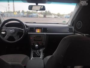Pelēks Opel Vectra 2002 Panevēža, ar dzinēja tilpumu 2.20 L un nobraukumu 325 tūkst. km par 500 €, foto 3 vietnē AUTOMOTO.COM.LV