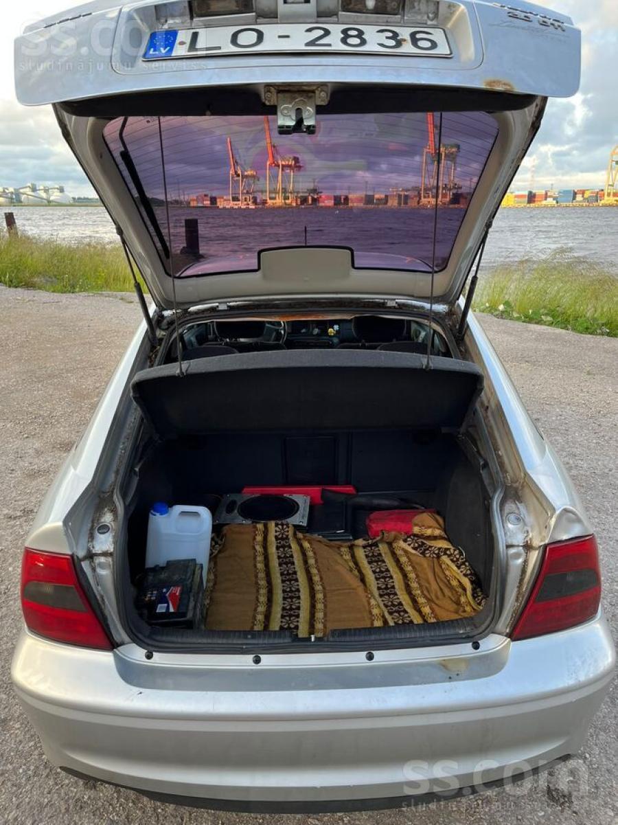 Pelēks Opel Vectra 2002 Rīga, ar dzinēja tilpumu 2.00 L un nobraukumu 219 tūkst. km par 1200 €, foto 9 vietnē AUTOMOTO.COM.LV