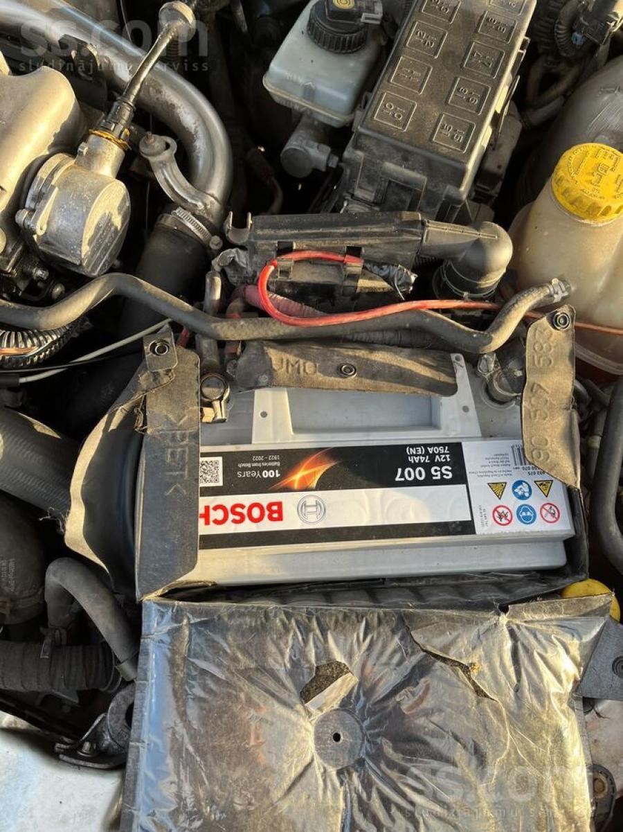 Pelēks Opel Vectra 2002 Rīga, ar dzinēja tilpumu 2.00 L un nobraukumu 219 tūkst. km par 1200 €, foto 12 vietnē AUTOMOTO.COM.LV