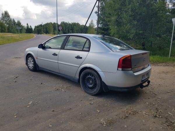 Опель Вектра 2002 в Вильнюс на AUTOMOTO.COM.LV Серый Опель Вектра 2002 в Вильнюс, объемом двигателя 2.20 л и пробегом 380 тыс. км за 450 €, фото 7 на AUTOMOTO.COM.LV