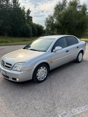 Pelēks Opel Vectra 2002 Krāslava, ar dzinēja tilpumu 1.80 L un nobraukumu 271 tūkst. km par 750 €, foto 4 vietnē AUTOMOTO.COM.LV