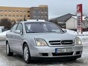 Grey Opel Vectra 2003 in Siauliai, with an engine capacity of 2.17 L and mileage of 270 thousand km for 1450 €, photo 6 on AUTOMOTO.COM.LV