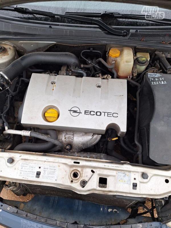 Pelēks Opel Vectra 2003 Viļņa, ar dzinēja tilpumu 1.80 L un nobraukumu 287 tūkst. km par 520 €, foto 2 vietnē AUTOMOTO.COM.LV
