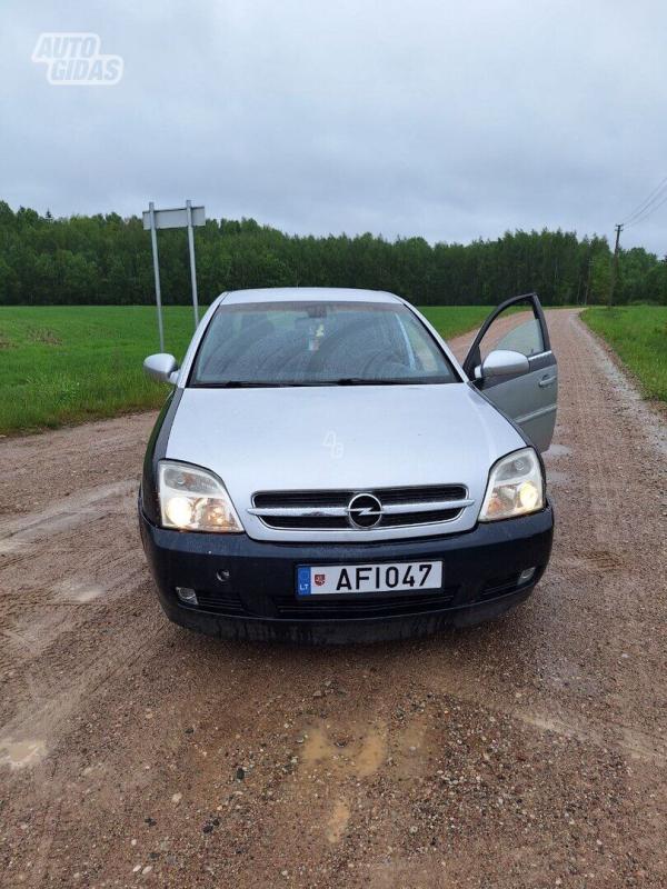 Pelēks Opel Vectra 2003 Viļņa, ar dzinēja tilpumu 1.80 L un nobraukumu 287 tūkst. km par 520 €, foto 3 vietnē AUTOMOTO.COM.LV